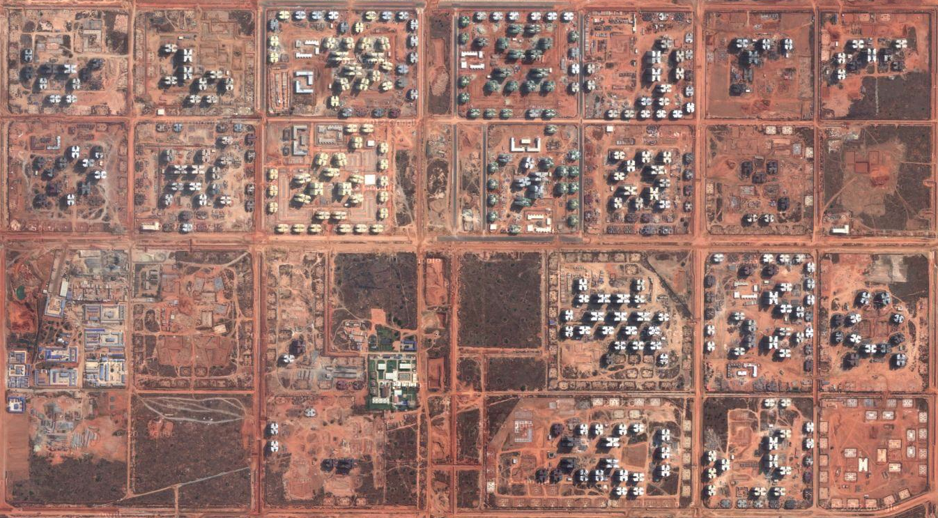 TROPICALIZER: nova cidade de Kilamba-Kiaxi (Angola)