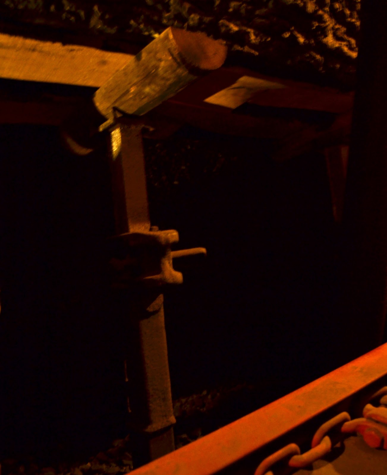 Museo Centro de Interpretación de la Minería de Barruelo: El estemple ...