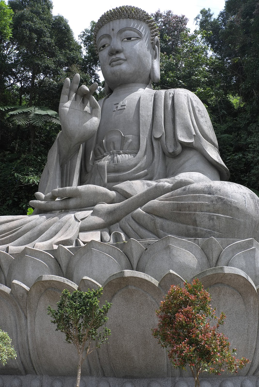 JE TunNel: CHIN SWEE Caves Temple 清水岩庙 @ ResortsWorld Genting is a Must ...