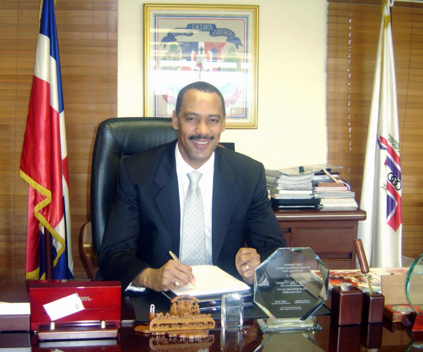 FELIPE PAYANO VALORA APORTES QUE HACEN EMPRESARIOS A FEDERACIONES ...