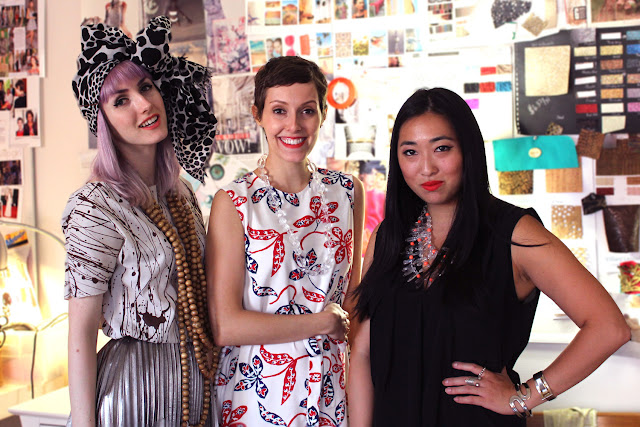 .: Visiting the Amanda Pearl Studio