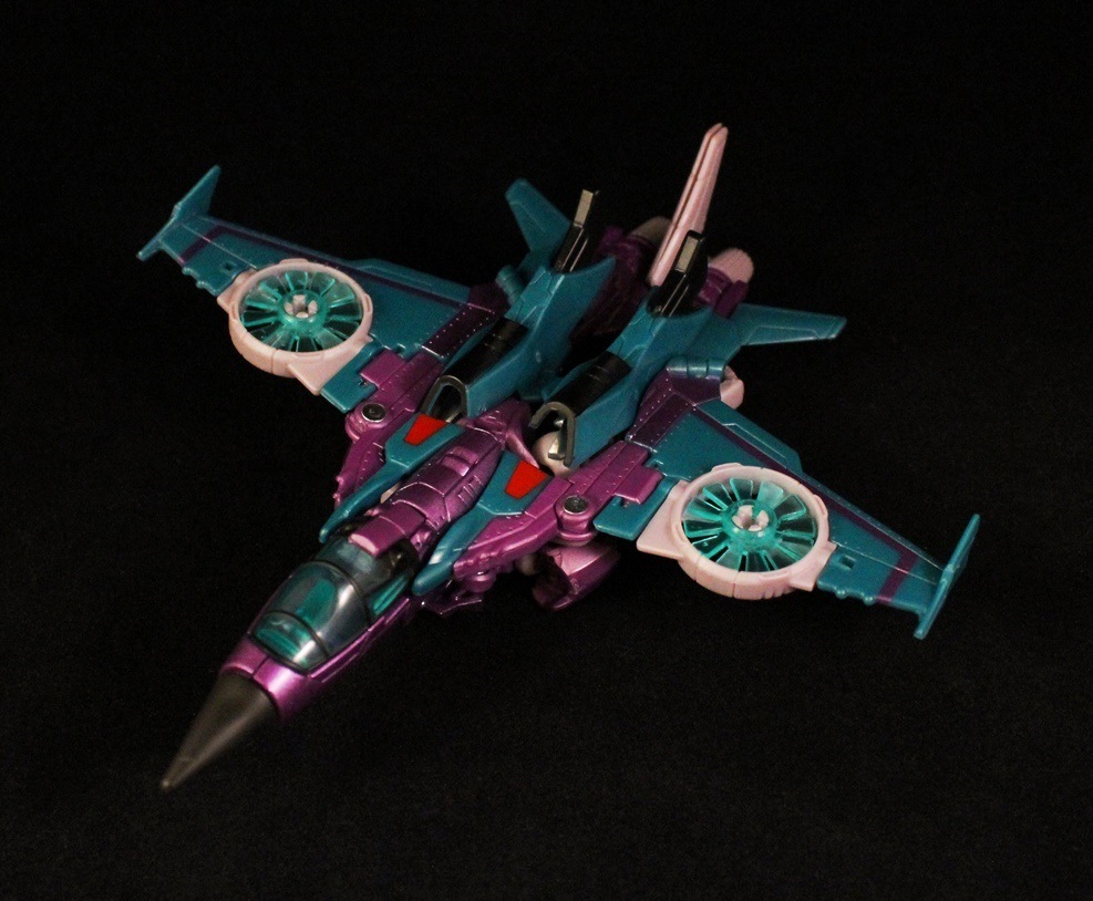 She's Fantastic: Transformers Legends - SLIPSTREAM!
