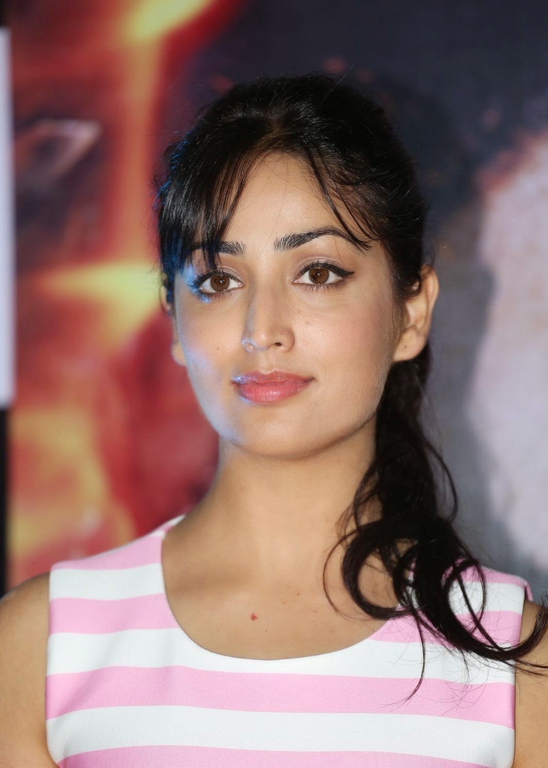 Indian Actresses HQ Pics Yami Gautam As She Promotes Film Badlapur At indian-actresses-hq-pics-yami-gautam-as-she-promotes-film-badlapur-at