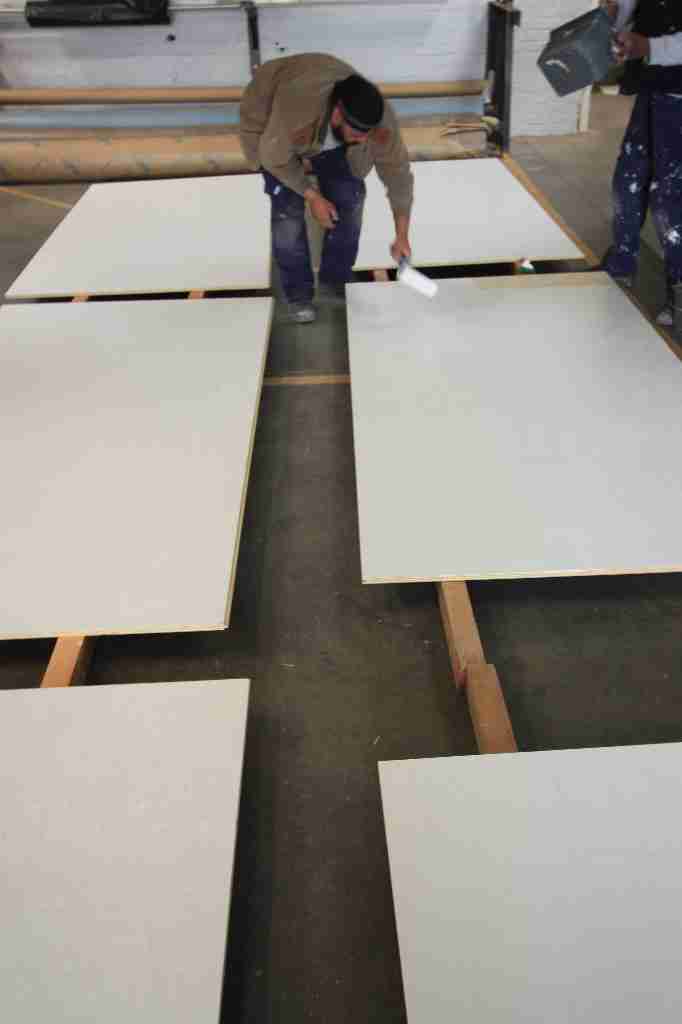 BENHUUR: Plaatsen houten roostering en loopvloer