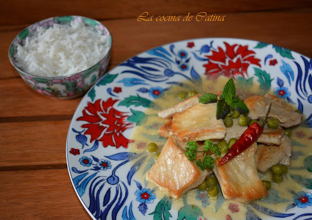 Pechugas de pollo al curry verde - La cocina de Catina