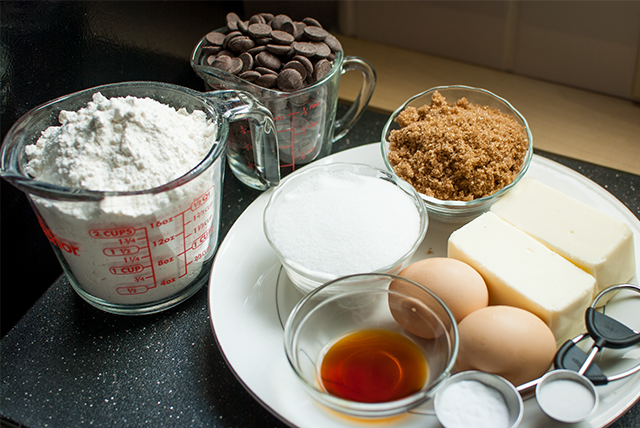 Chocolate Chip Cookies - The Dotted Nest