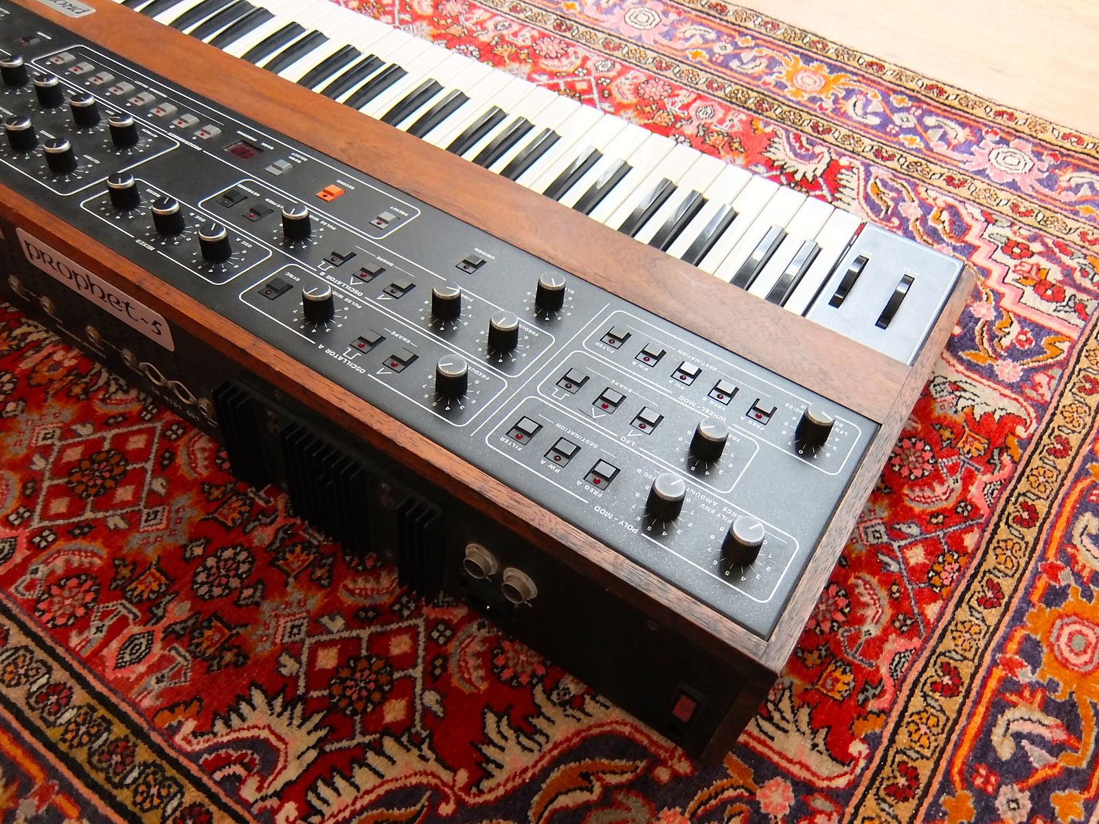 MATRIXSYNTH: Sequential Circuits Prophet 5 SN 3313 + Rare 1005 Poly ...