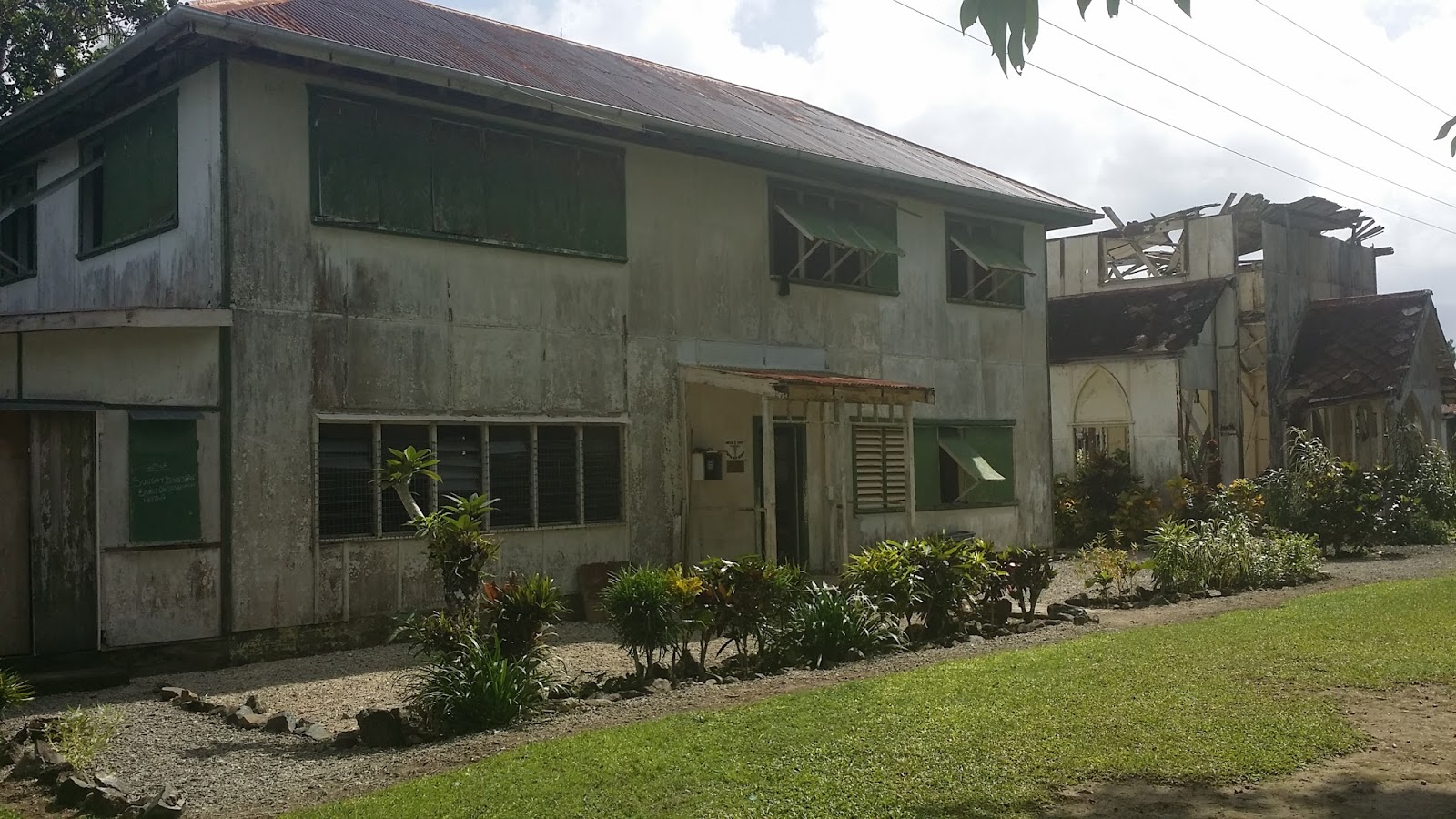 Chasing the World: Samarai Island, PNG