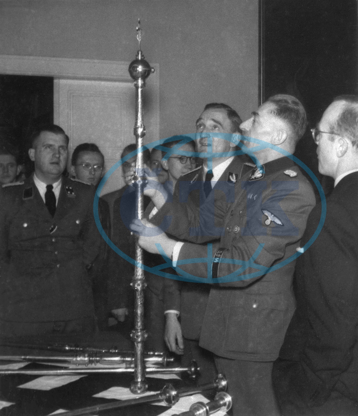 NAZI JERMAN: Album Foto Terbaik Karl-Hermann Frank