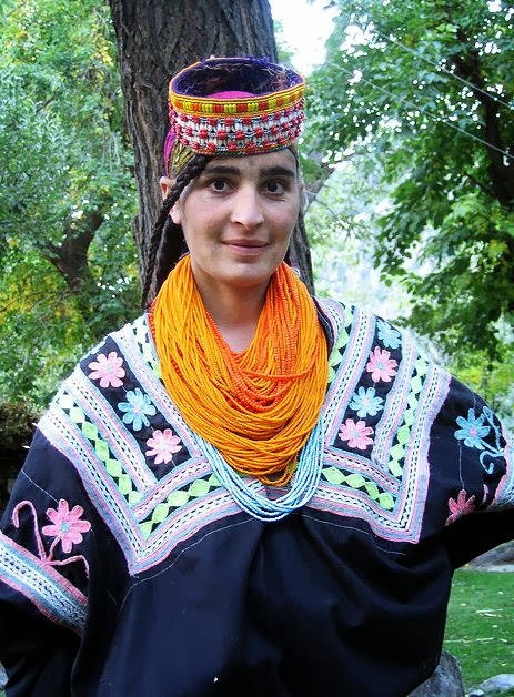 Stitch traditional dresses of Afghan-Pak.