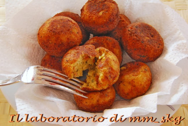 IL LABORATORIO DI MARINA: ΤΑΡΑΜΟΚΕΦΤΕΔΕΣ // POLPETTINE AL TARAMA'