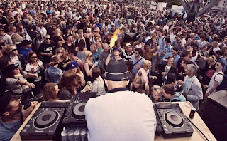 Jasen T. Davis: Tomas Barfod - Music