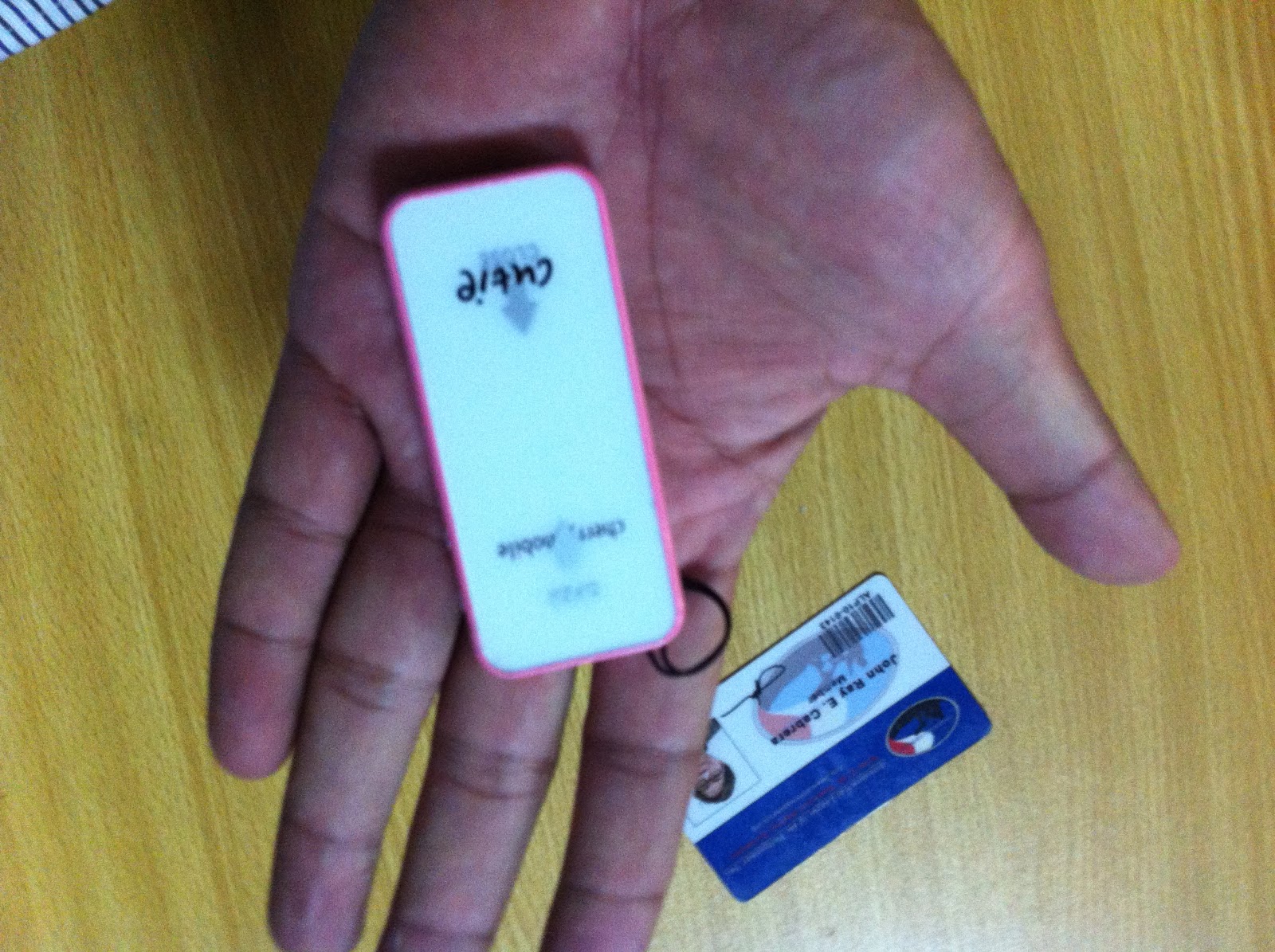 Cafe Mobility: Cherry Mobile Cutie P9: Really cute and cuddly