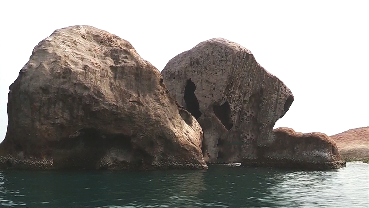 PAYYOLI BEACH : 10 AMAZING THINGS YOU NEED TO KNOW