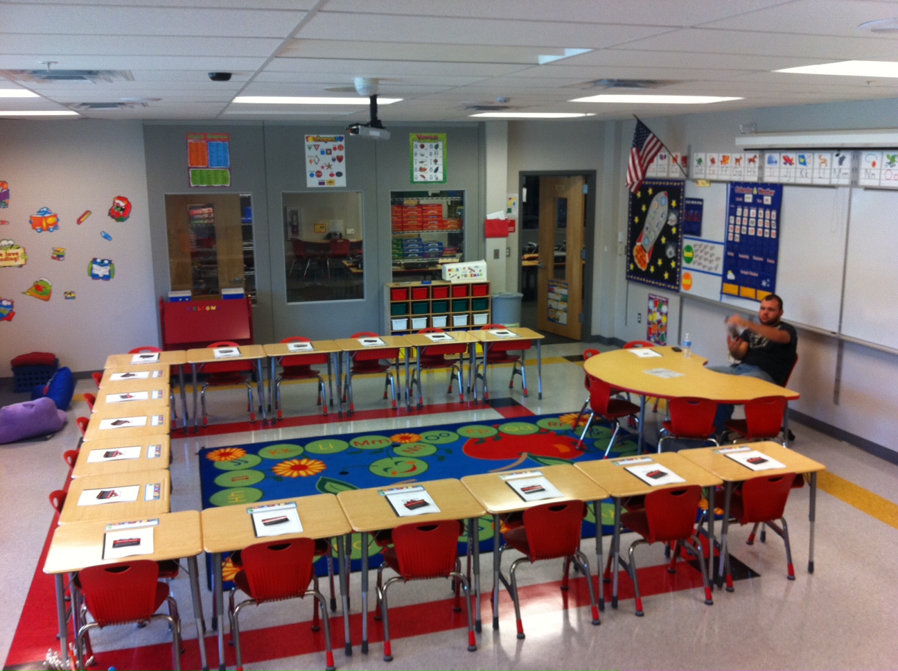 Simply Elementary!: My Daughter's Classroom