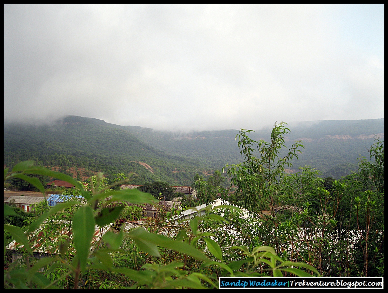 माझी मुशाफिरी... A trekker's photodiary by Sandip Wadaskar ...