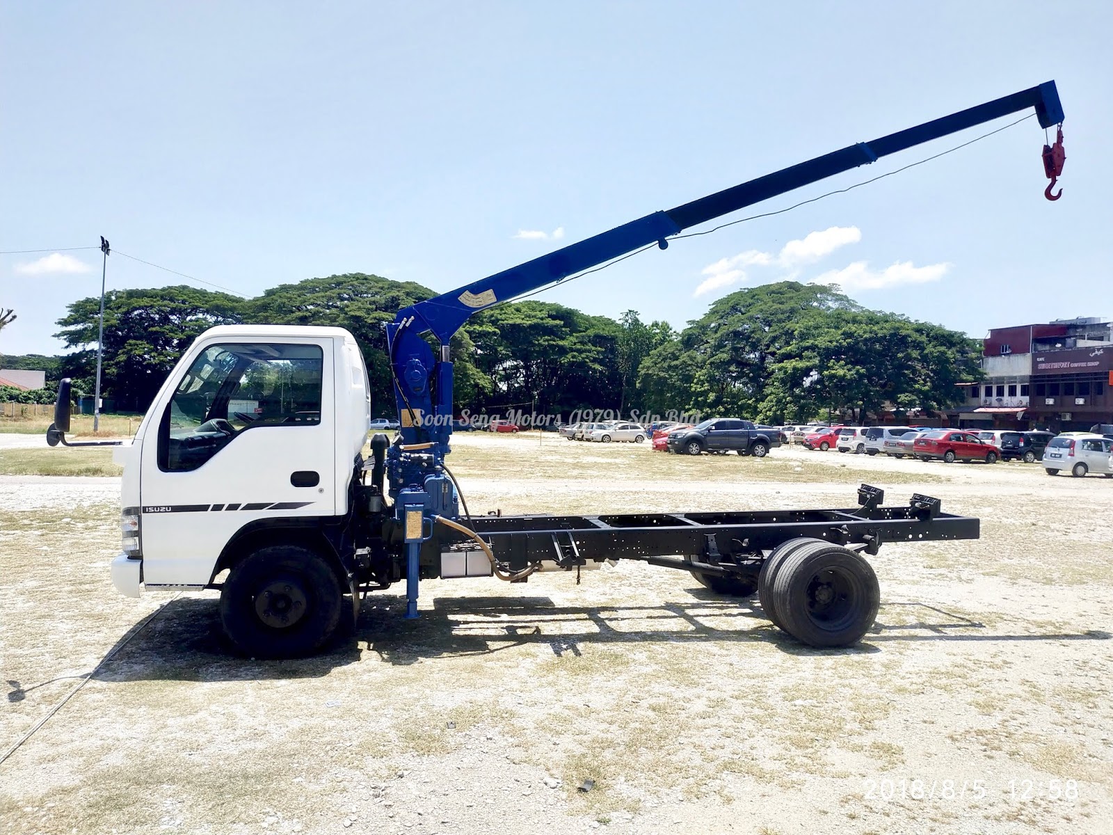 ISUZU NPR70P TRUCK COME WITH TADANO TM-20Z TRUCK MOUNTED CRANE
