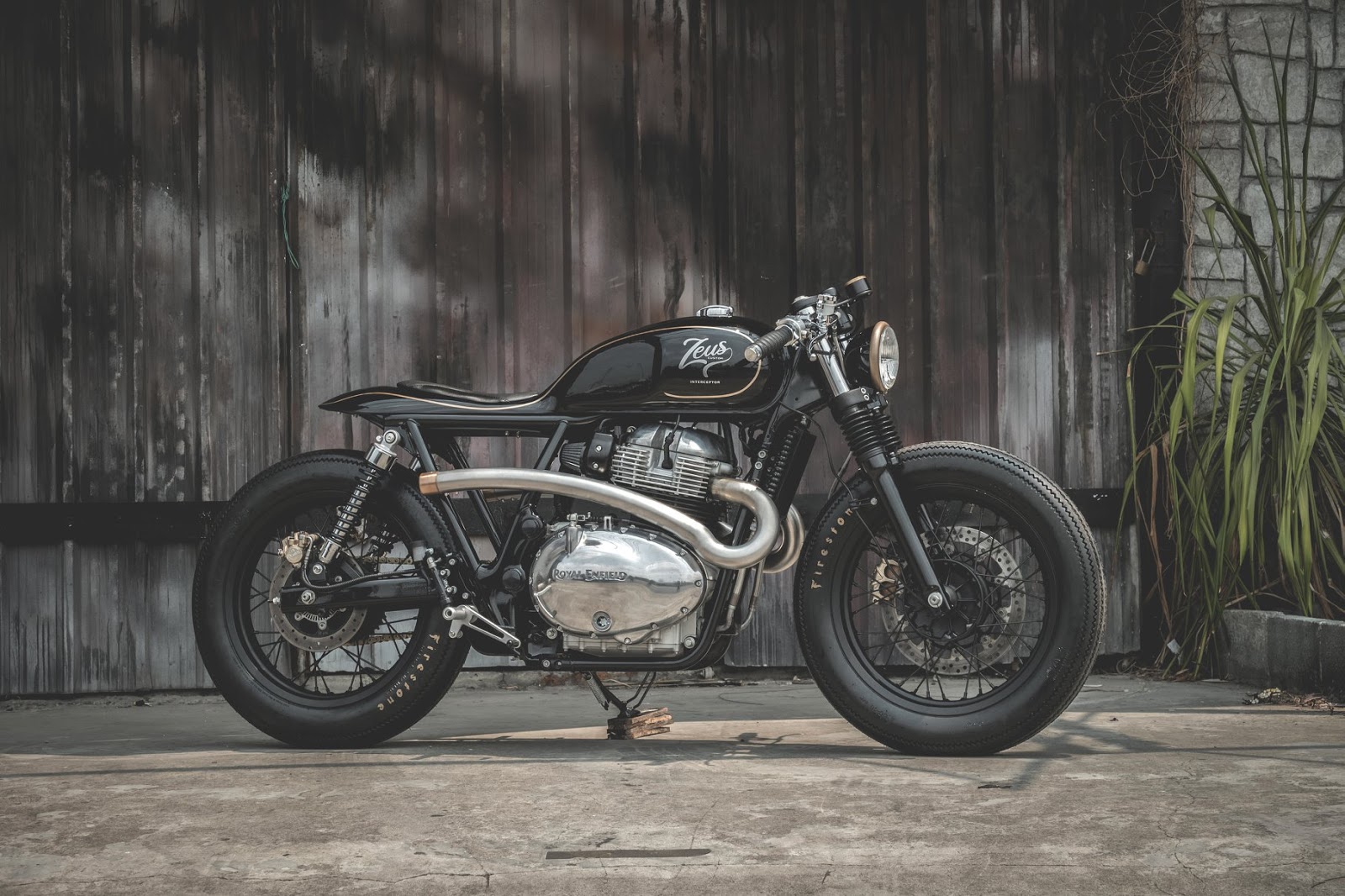 THE PRIME PROJECT by ZEUS CUSTOM - RocketGarage - Cafe Racer Magazine