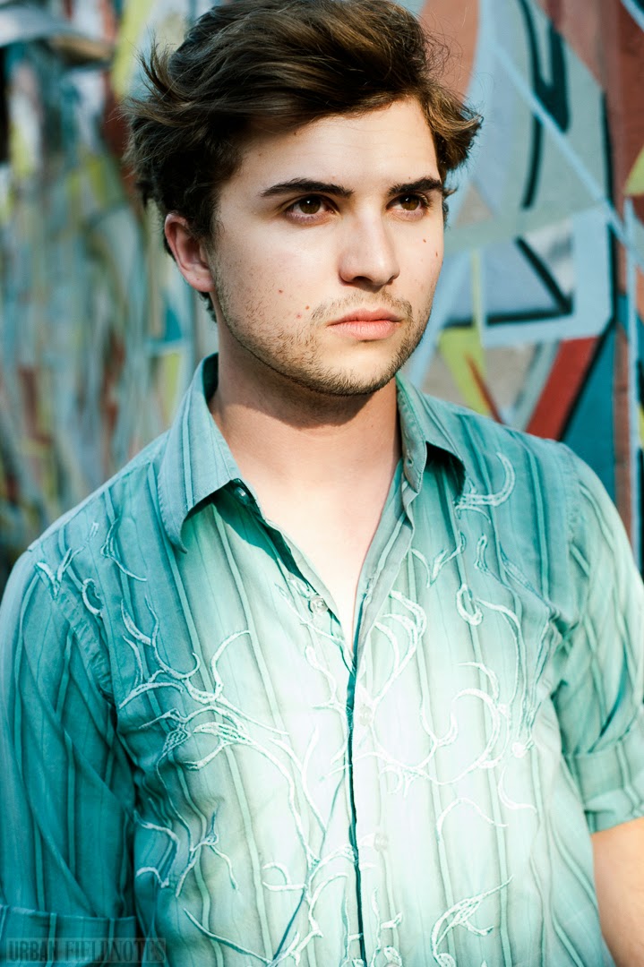 Urban Fieldnotes: Philly Style Blogger Profile: Ian Michael Crumm