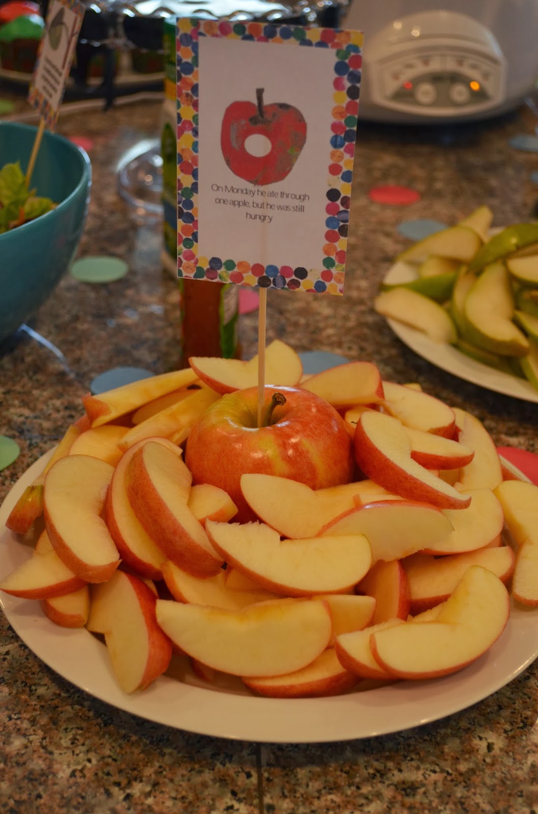The Venable Family: The Very Hungry Kyler-pillar's 1st Birthday