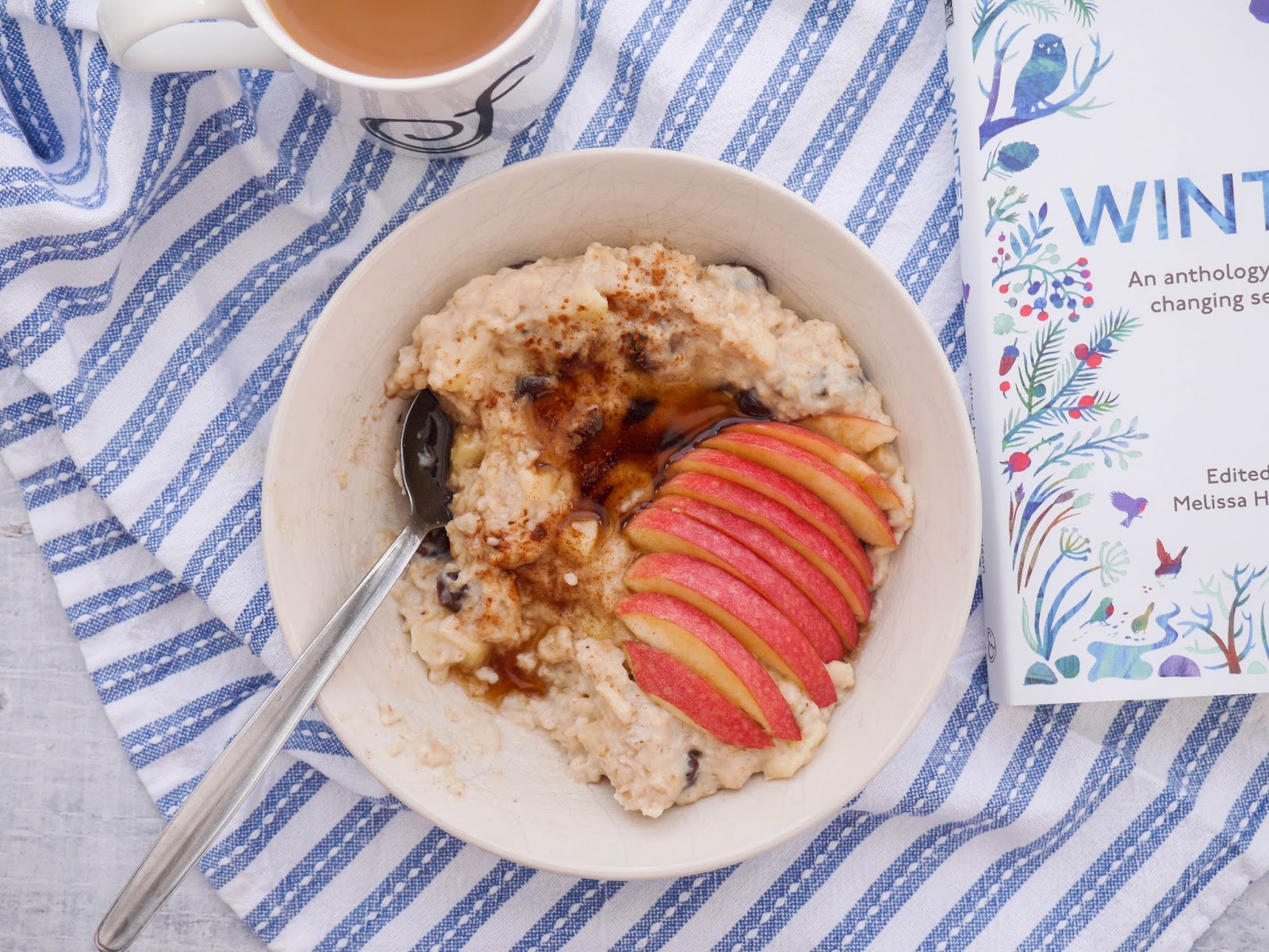 This Muslim Girl Bakes: Cinnamon Apple Porridge.