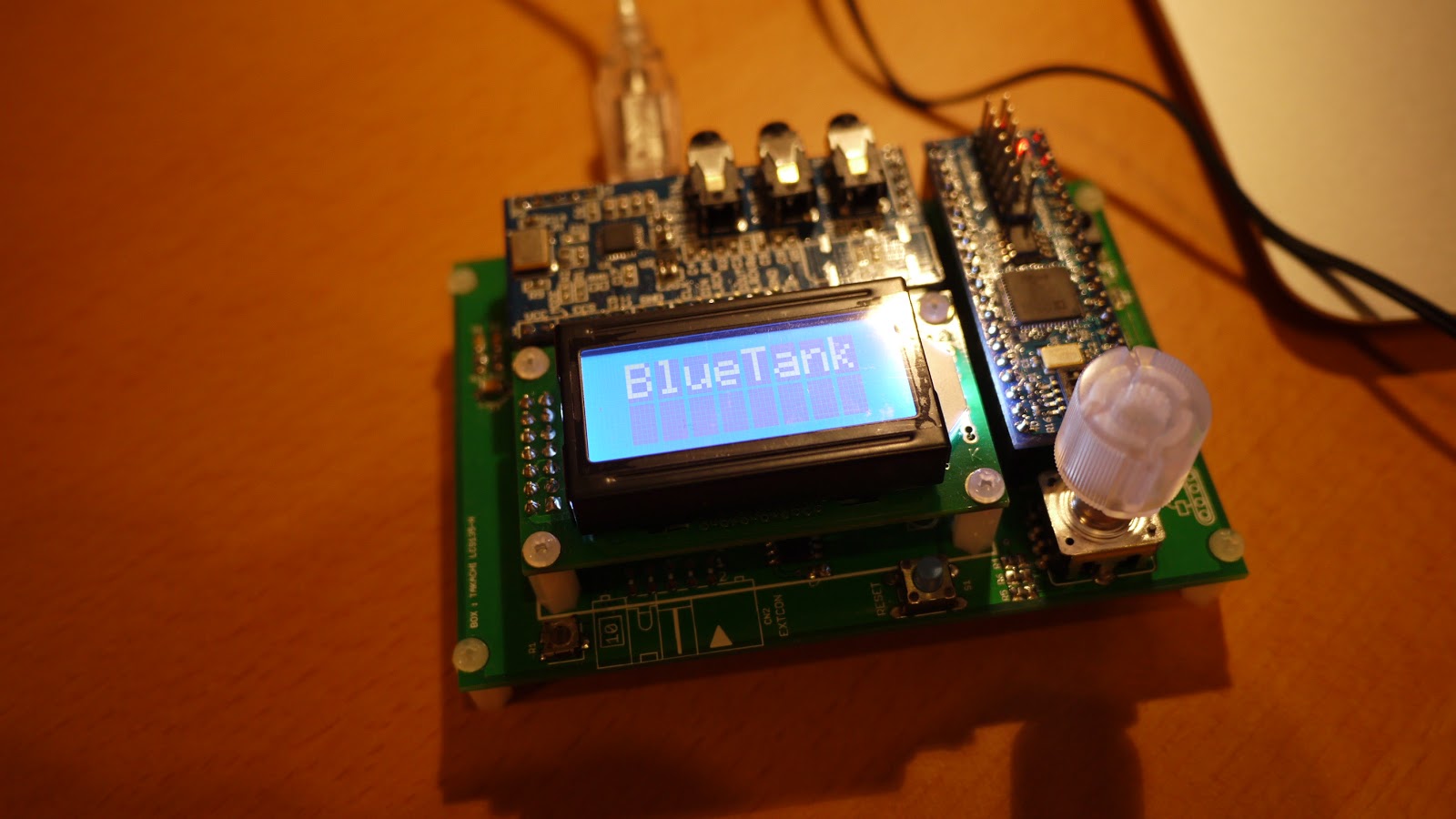 CuBeatSystems: Blackfin BlueBoot - Blackfinに接続されたブート用外付けフラッシュ・ロムを書き換える事ができるソフトウェアのデビューです！