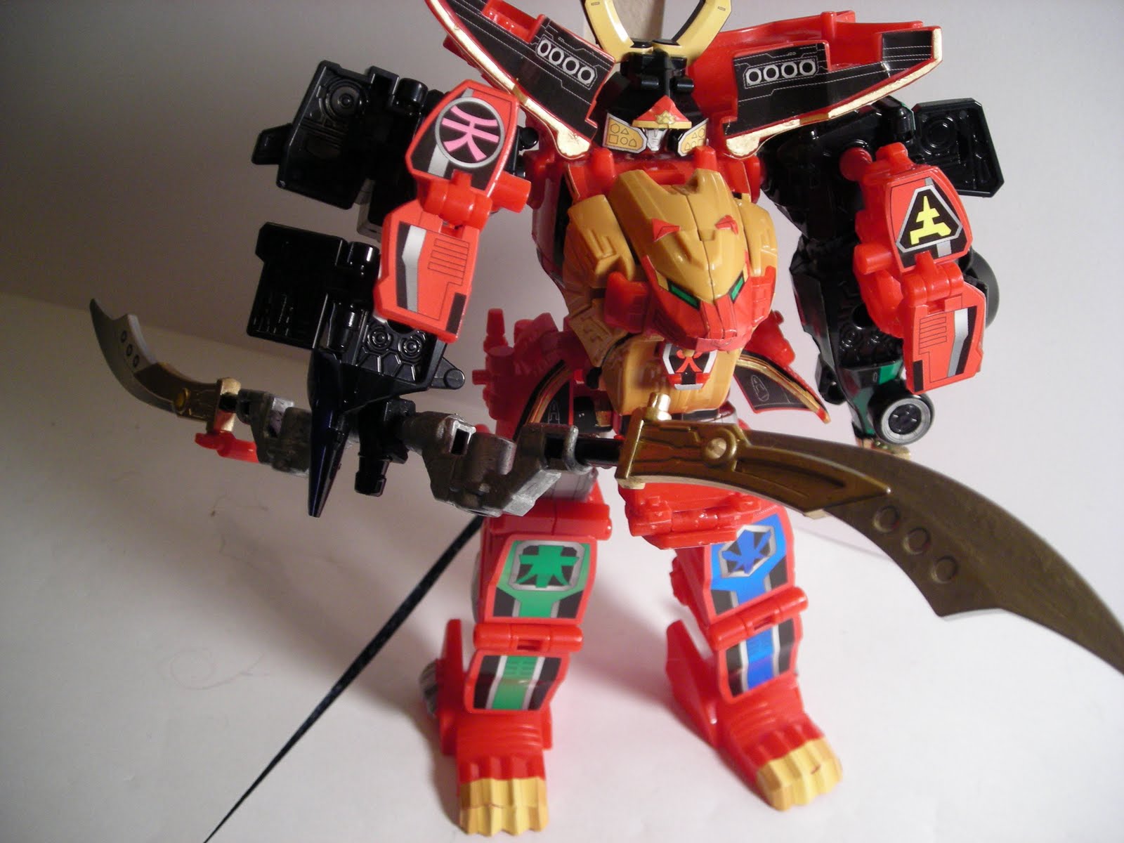 My Shiny Toy Robots: Toybox REVIEW: Kaizoku Sentai Gokaiger mini-pla ...