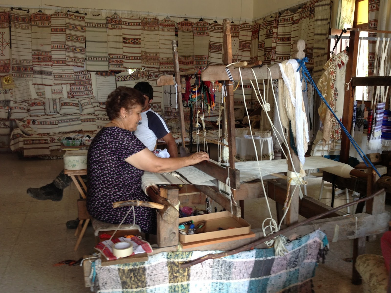 Natasha Kurth : Cypriot weaving