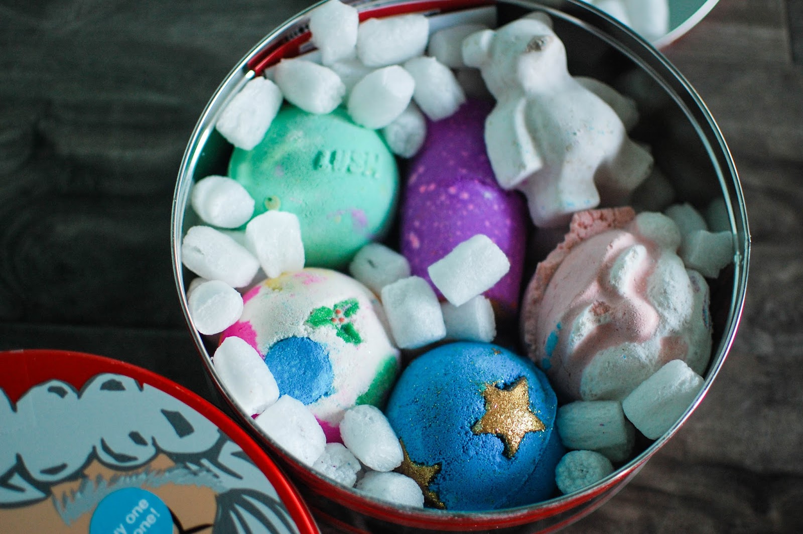 The Redolent Mermaid: Lush: Father Christmas Gift Tin