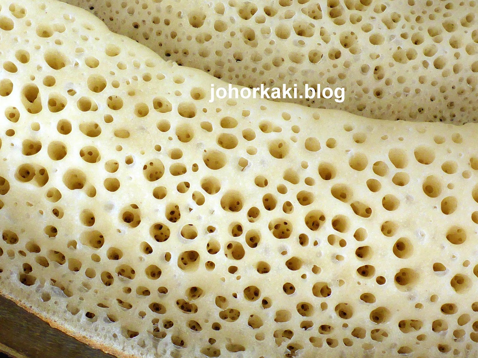 Crispy Thin Min Chang Kueh at Ta Bei Shui in Batu Pahat 大杯水 |Tony Johor ...