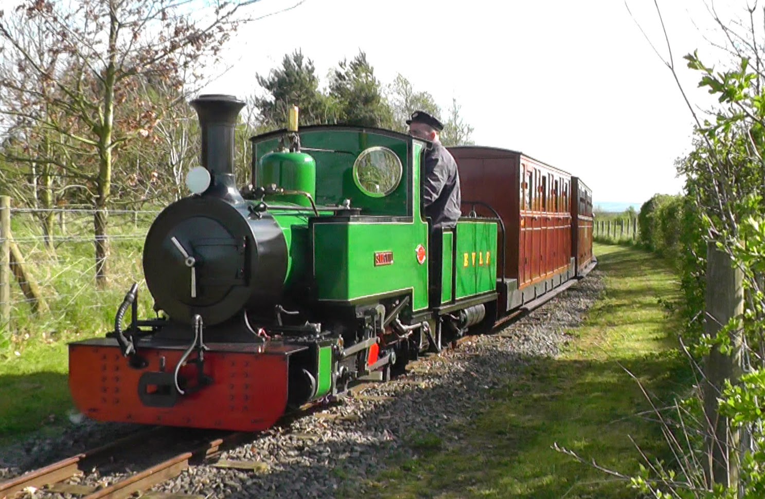 Narrow Gauge Railways UK: Evesham Vale Light Railway