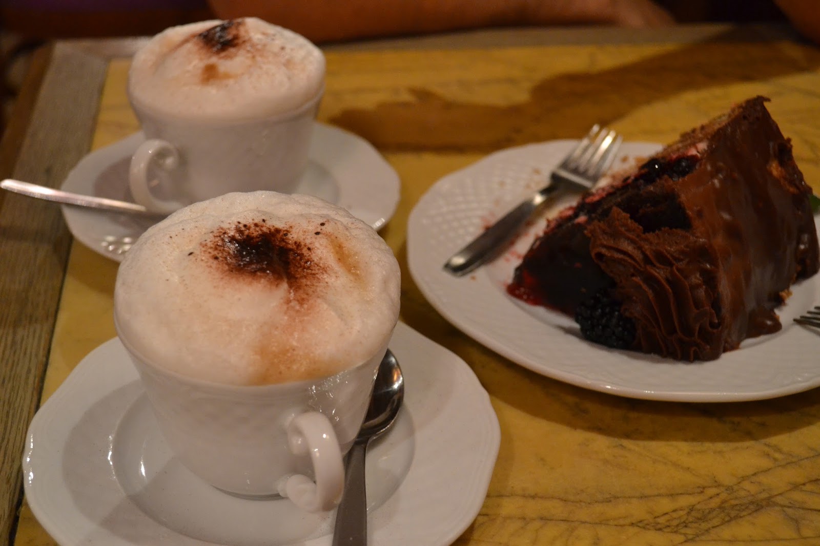 Restaurant Friday: Cake Time at Slodki Slony in Warsaw - The Recipe ...