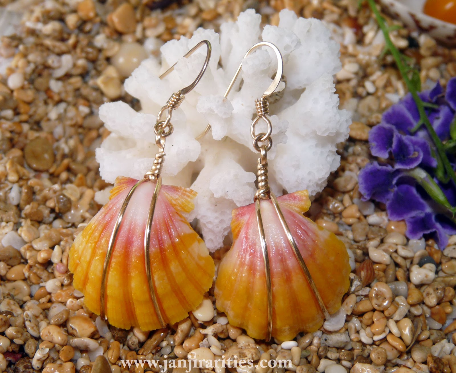 Kahelelani & Sunrise shell jewelry by.... Janjira: Sunrise shells earrings