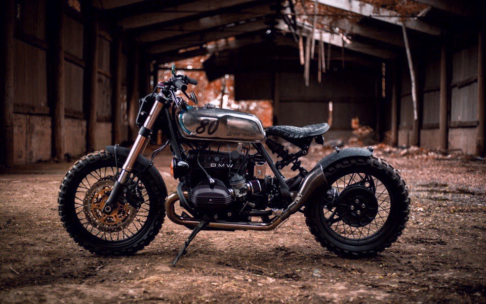 Bob Tracker R100 - Inazuma café racer