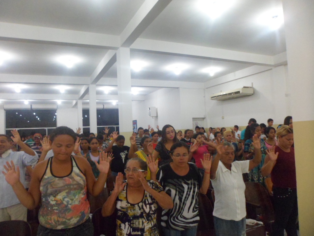 IURD SEDE REGIONAL- PARNAMIRIM SANTOS REIS: TERÇA FEIRA DE CURA E MILAGRES