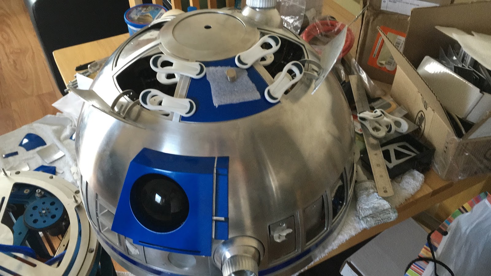 Dome - Damok's R2-D2 Build Log
