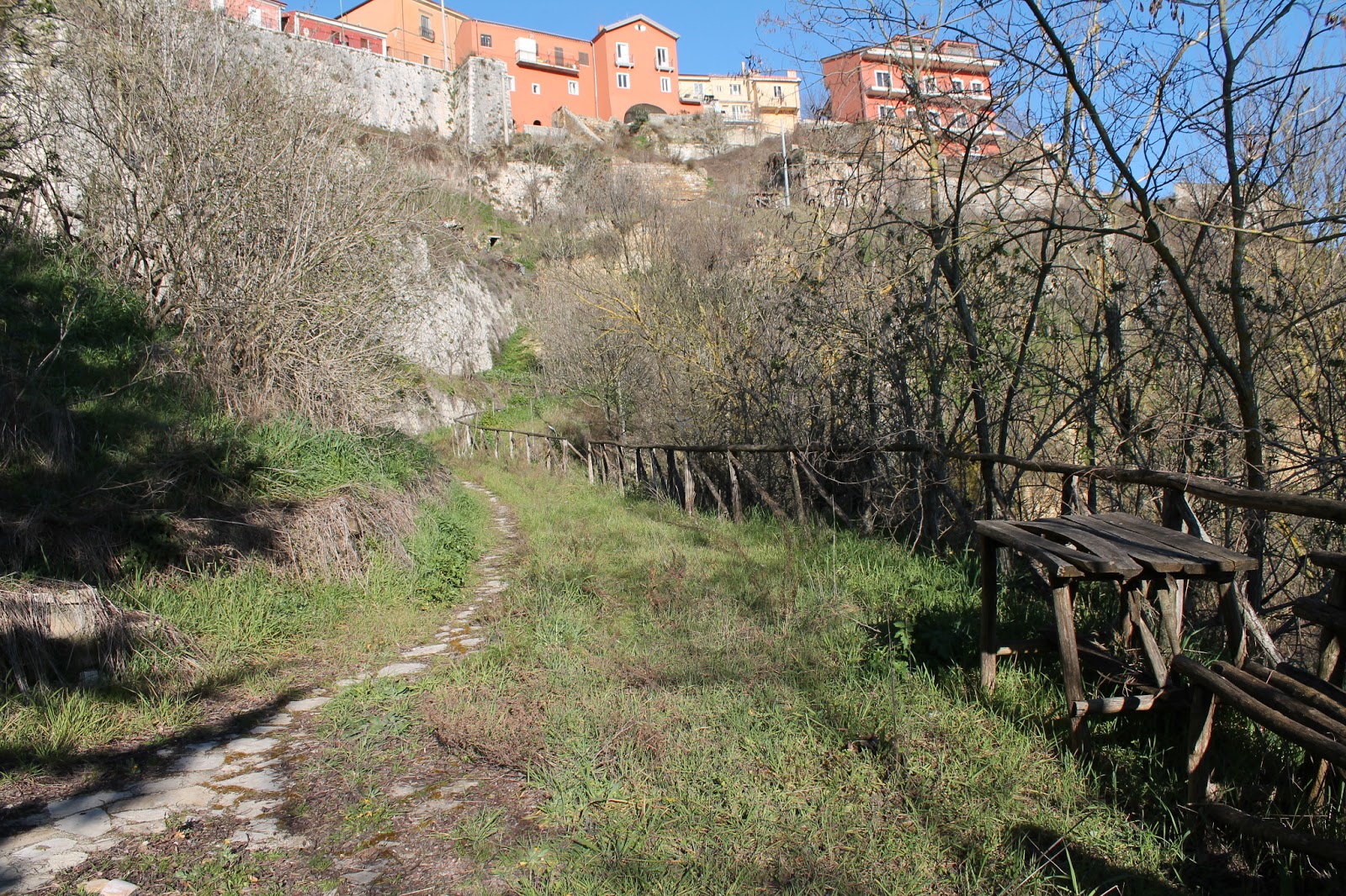 Montecalvo e dintorni...: Il "Trappeto" di Montecalvo.
