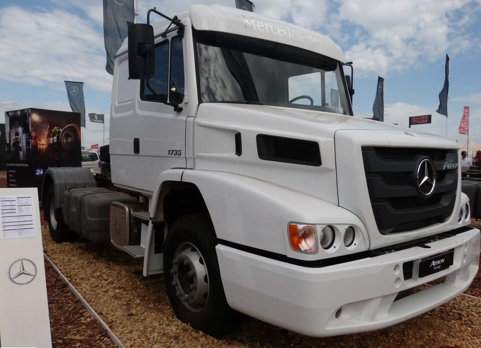 Camión Argentino: Mercedes-Benz Atron 1735