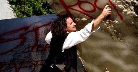 U2 Sombras e Árvores Altas - Blog: Makes The Future The Past: Bono ...