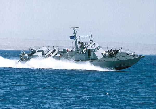 DEFENSE STUDIES: Philippine Navy Open for Fast Craft Purchase