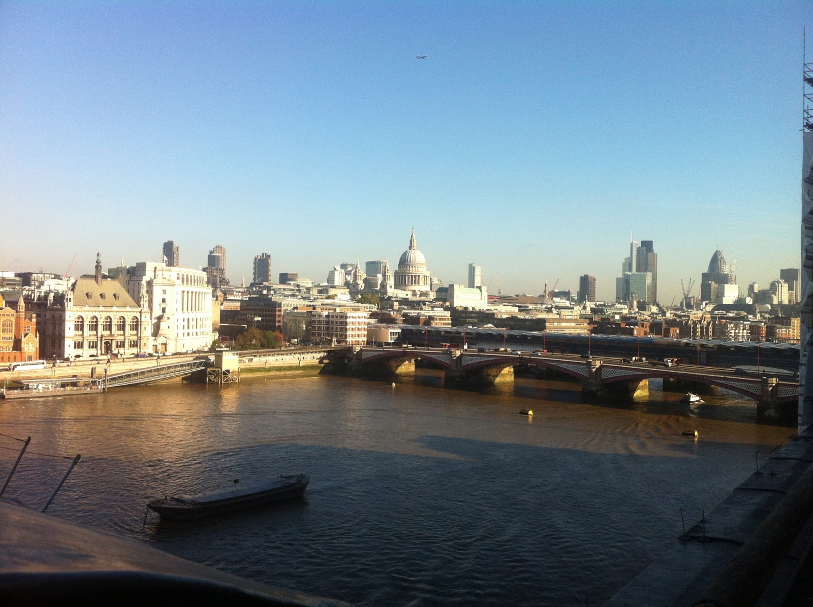 Shelley Newman: Urban Landscapes - London