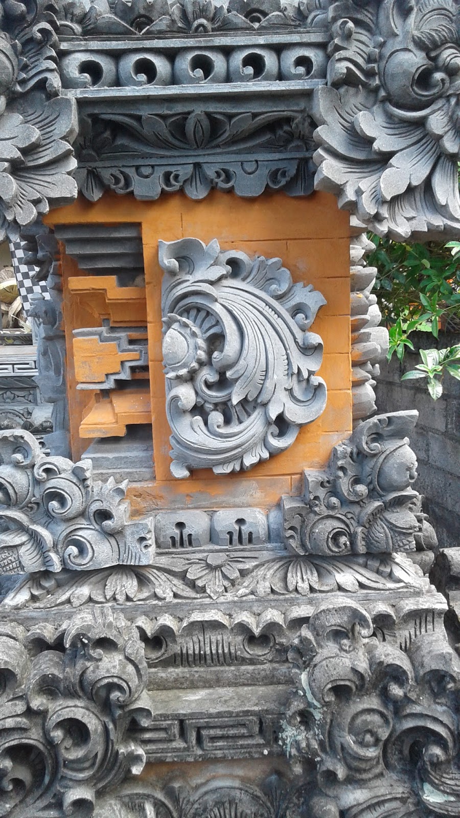 Ukiran Pasir Bali: Ukiran Barong Unik