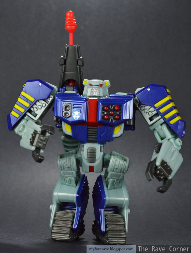The Rave Corner: Transformers Generations Tankor Review