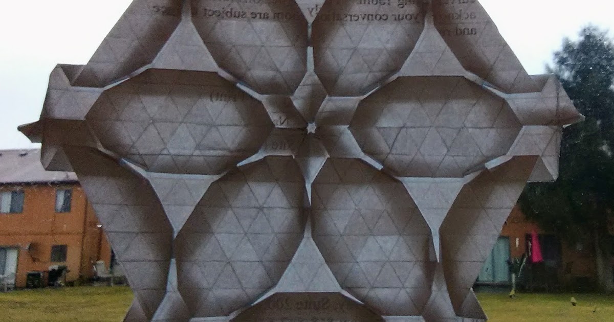 Round Petals Flower Tessellation