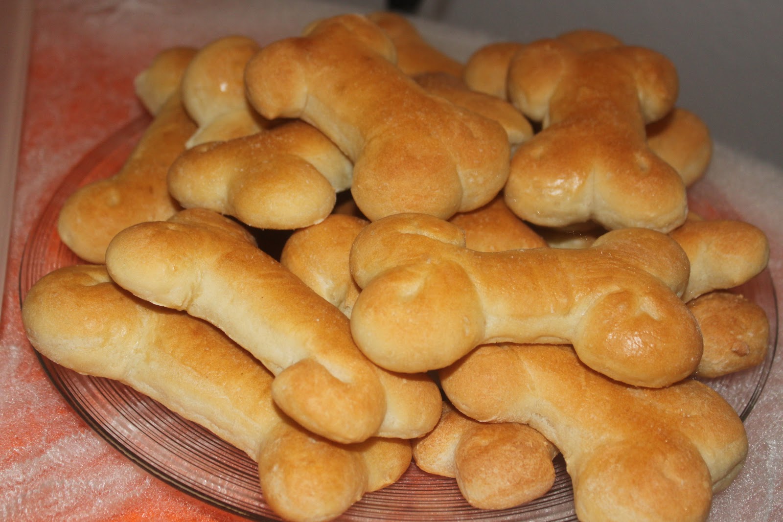 Tales of a Garlic and Onion Lover: Halloween Party Food