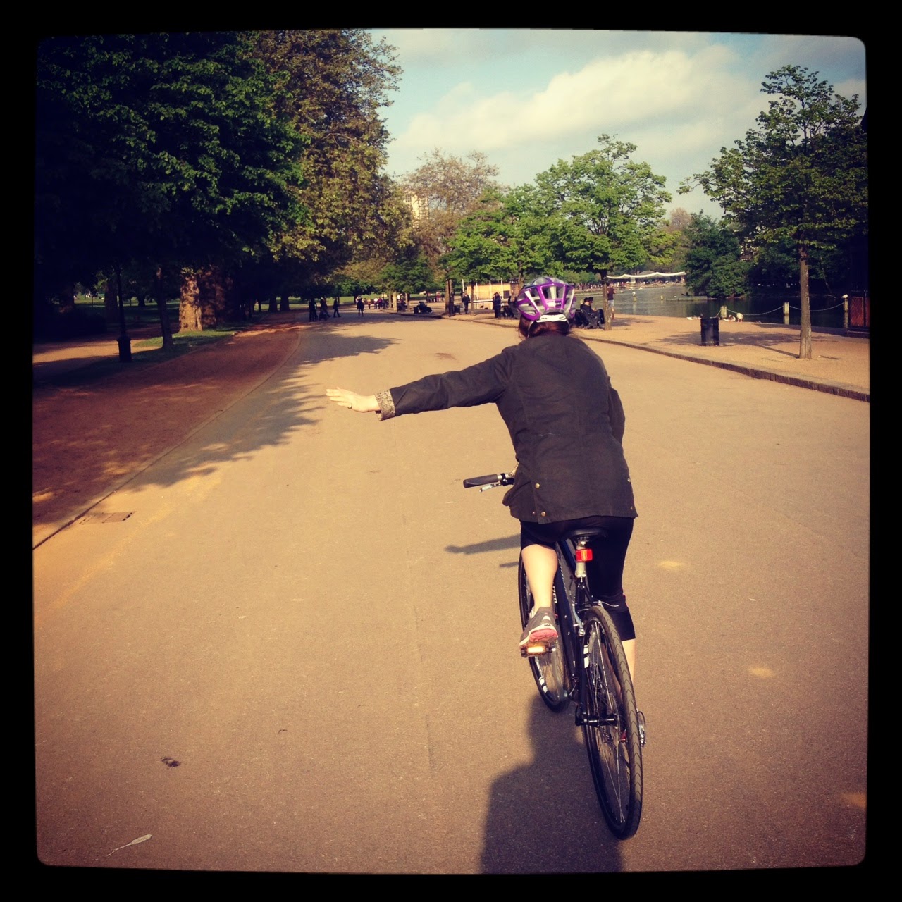 How to Cycle Safely on the Road - The Runner Beans