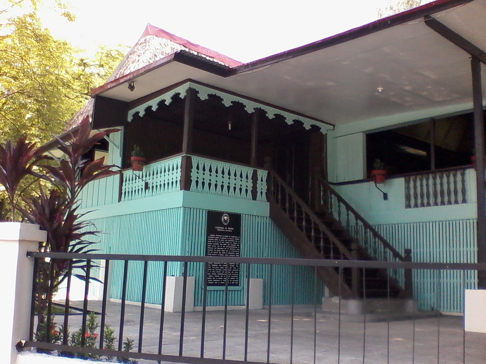 GalaeroEscapeTravels: Mabini Shrine: Tour in the house of the Brain of ...