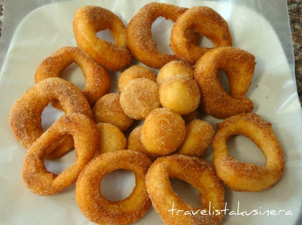 TravelistaKusinera: Pinoy Donut