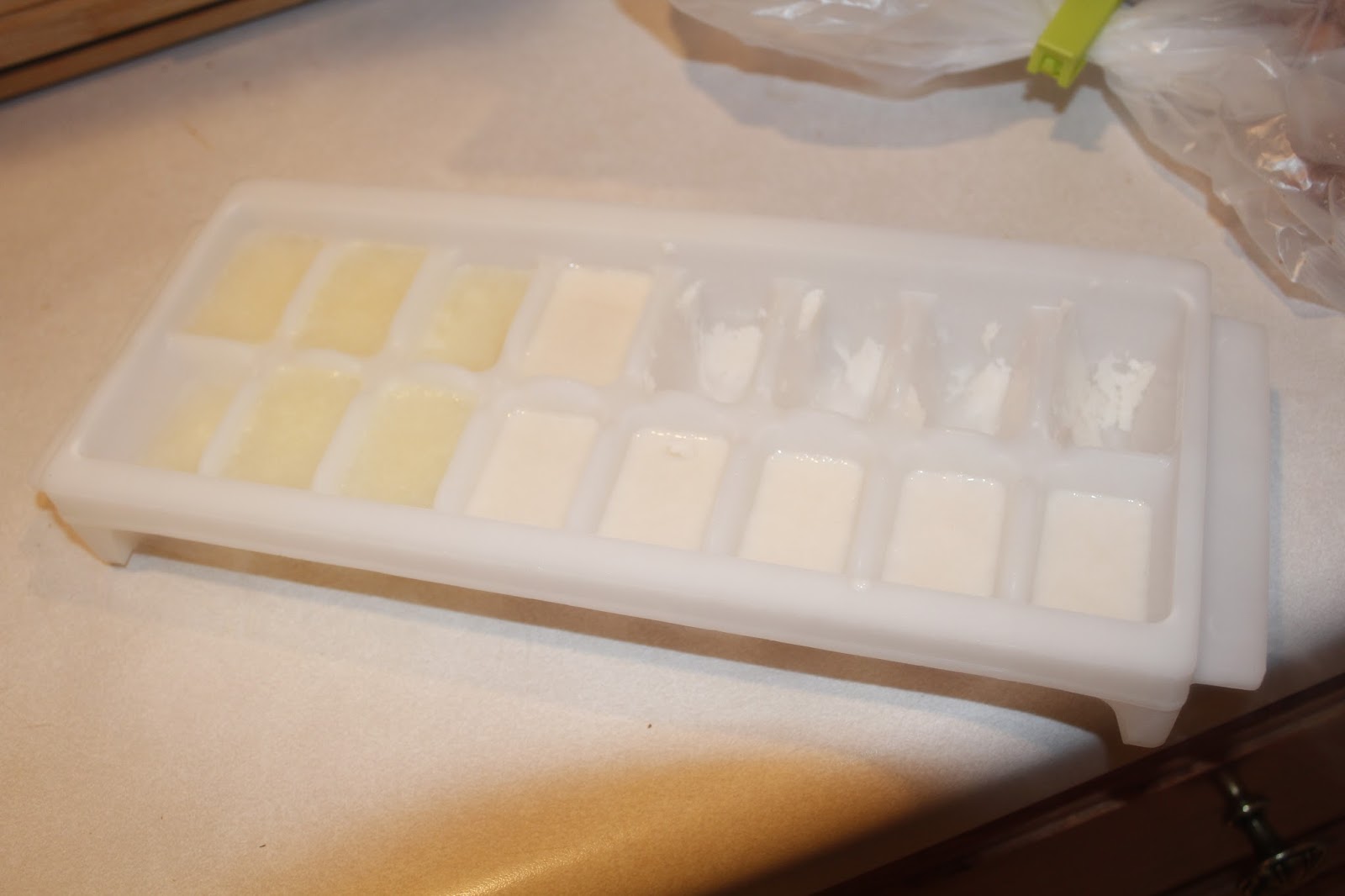 Midnight Mindness: Creamer Ice-cubes
