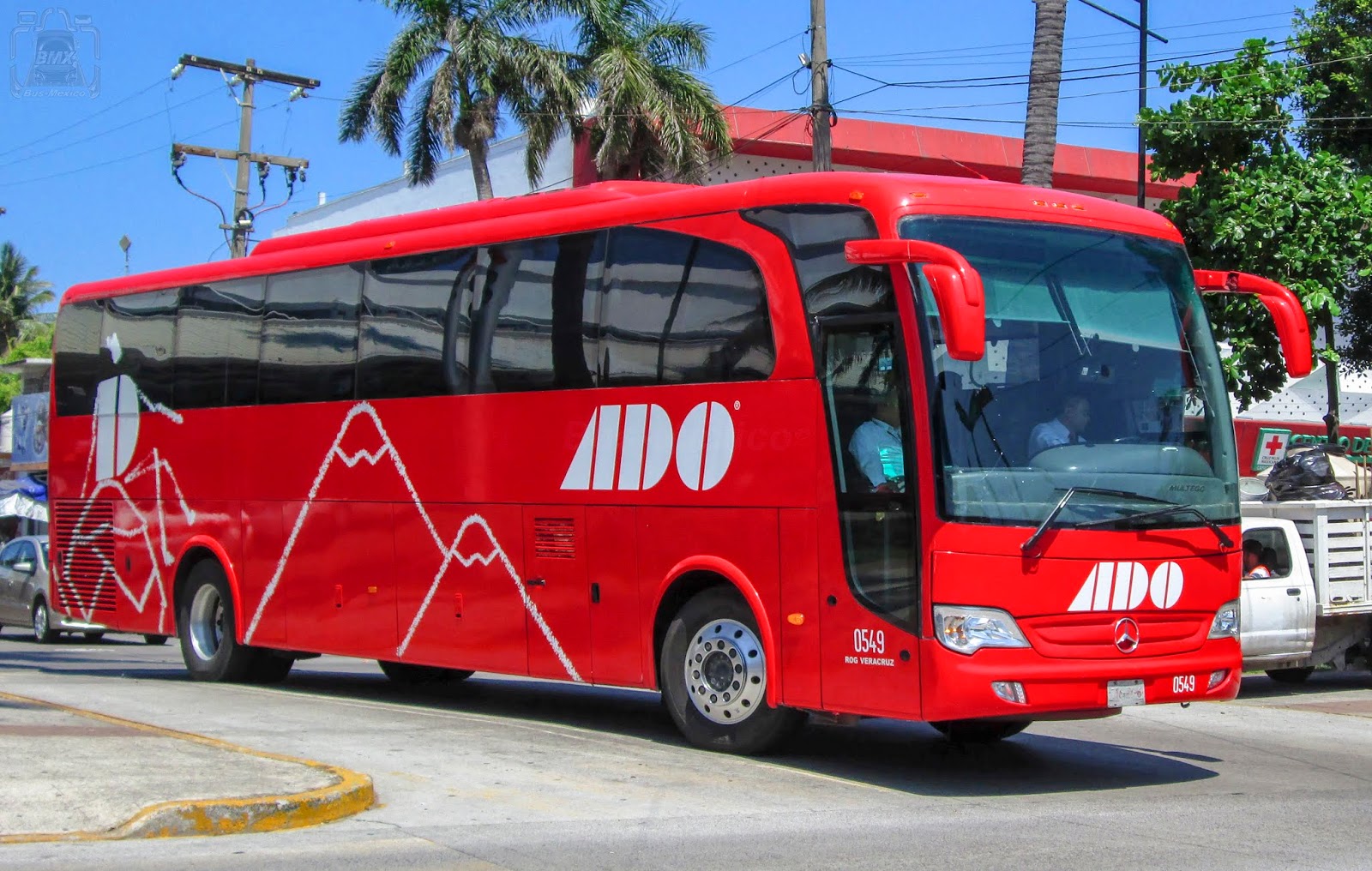 Autobuses del Oriente: ADO - Bus-México